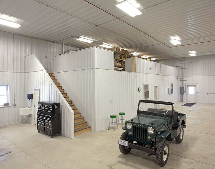 Interior Lined Farm Shop | McLean County, Illinois | FBi Buildings