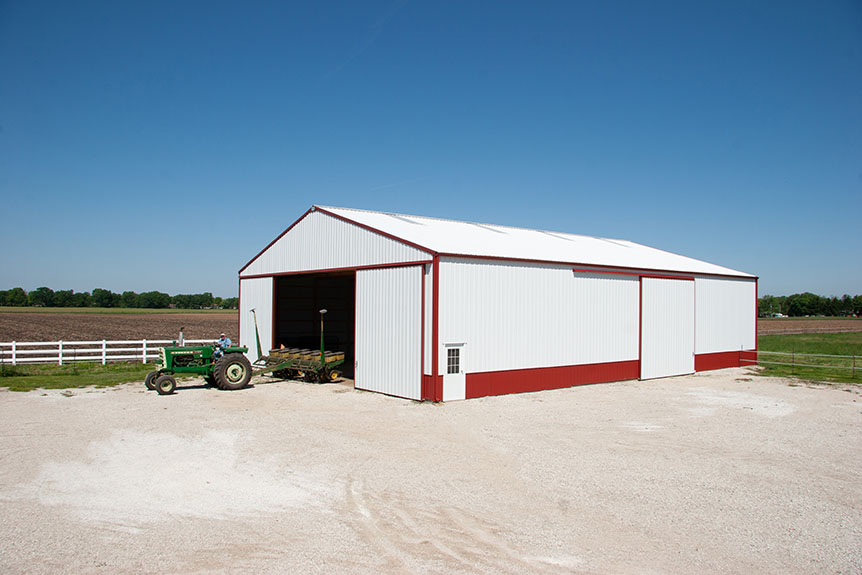 Post Frame Machine Storage Shed | Grundy County, IL | FBi Buildings
