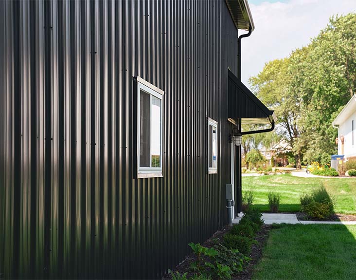 Matte Black Hobby Pole Barn | Boone County, IN | FBi Buildings