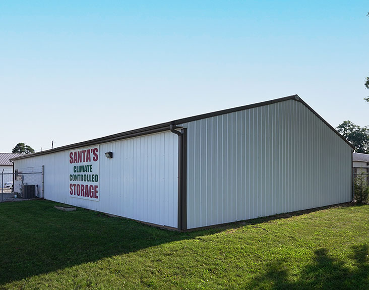 Santa's Storage | Portage, IN | FBi Buildings